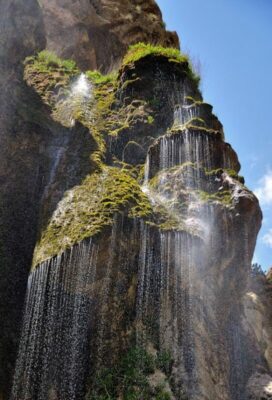 Margon waterfall – Walking In Iran