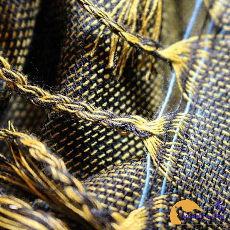 Gold weaving – Walking In Iran